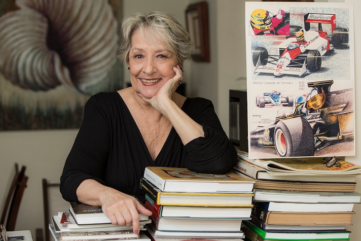 As muitas cores dos Correios no legado da artista Martha Poppe – Blog ...